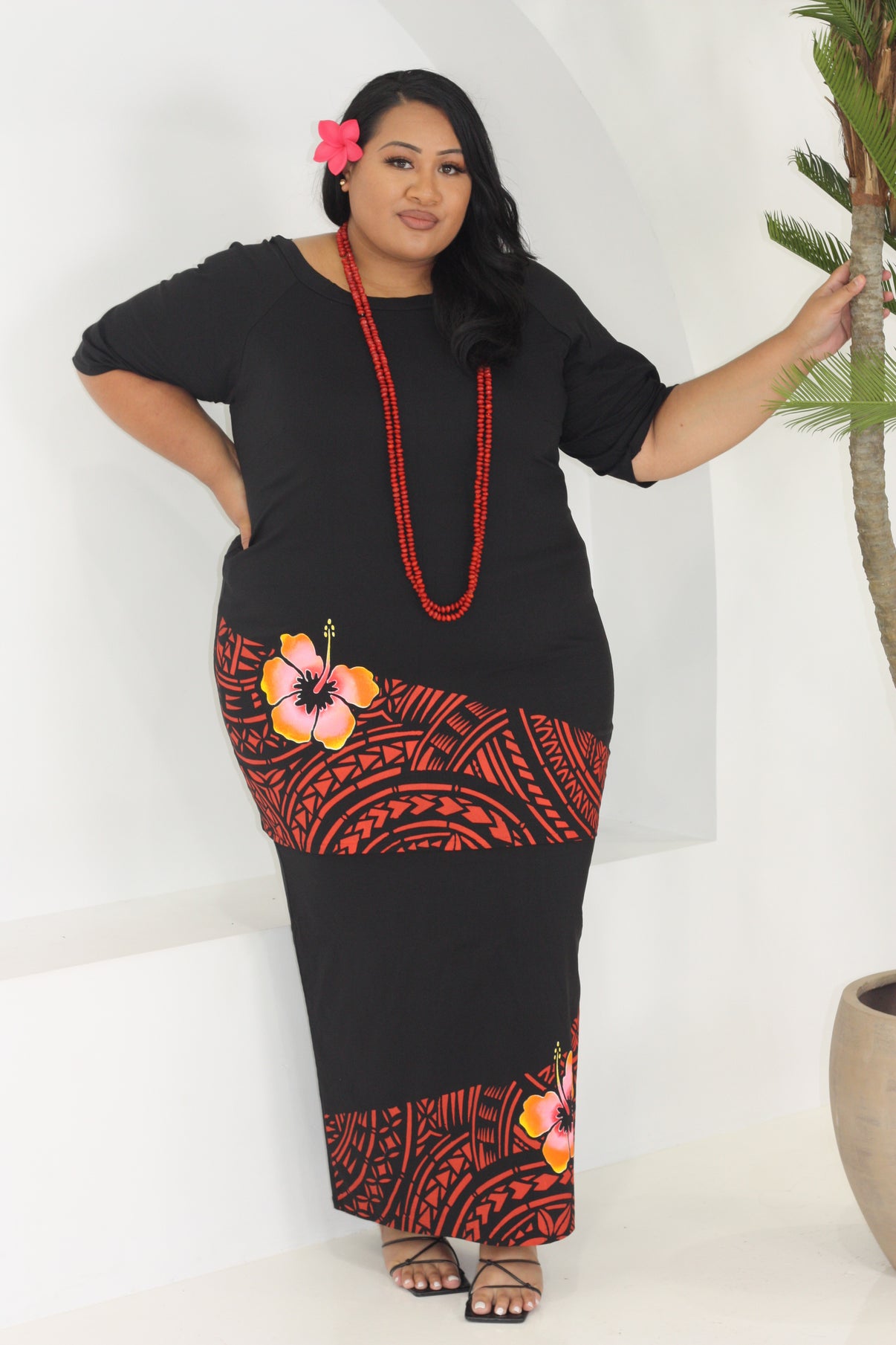 Cece's Hibiscus Black and Red Elei Puletasi (Plus) – Pacific Way Gift Shop